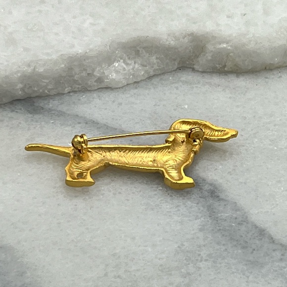 Jewelry | Nwot Gold Daschund Dog With Crystal Collar Brooch Pin | Poshmark